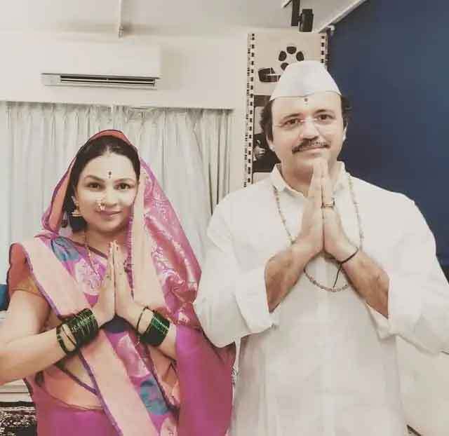 खूबसूरती के मामले में TMKOC के आत्माराम भिड़े की Real Wife का नहीं है ...