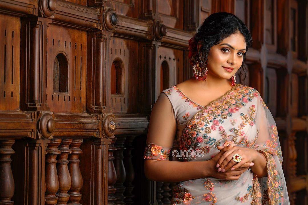 Gayathri Arun Parasparam