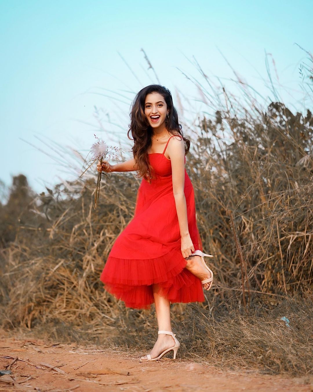 ఢీ షోలో అదరకొడుతున్న ఇంస్టాగ్రామ్ బ్యూటీ దీపికా రేర్ ఫొటోస్ | dhee show ...