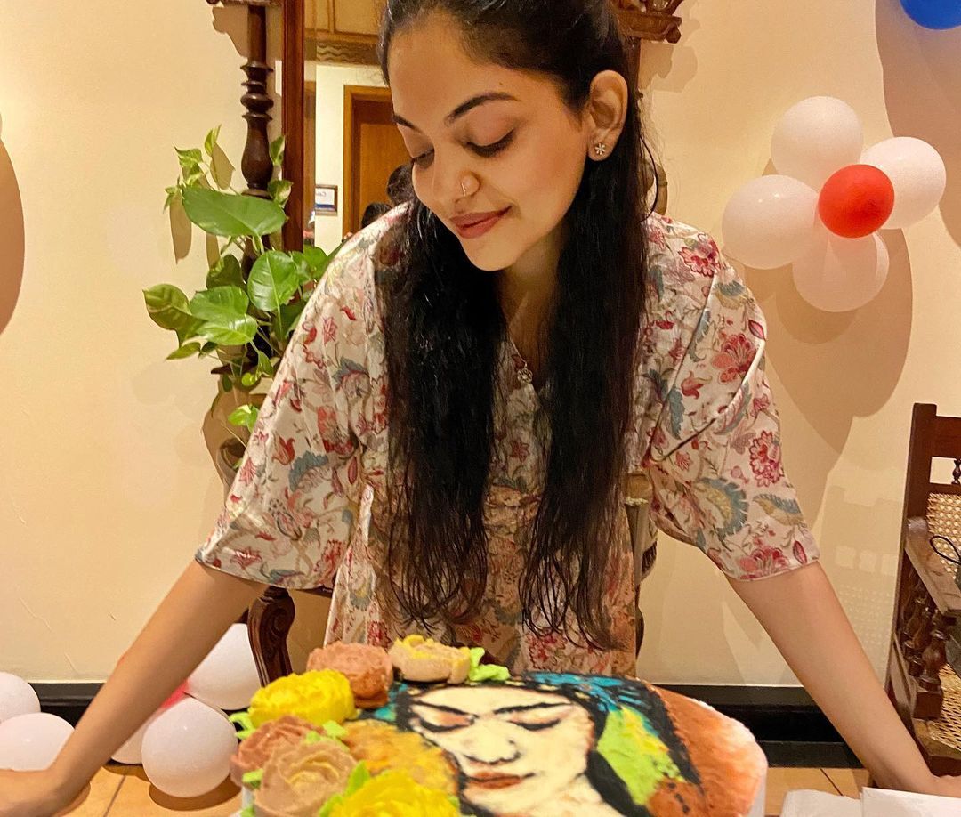 actress Ahana Krishna Birthday photos goes viral | പിറന്നാള്‍ ദിനം ...