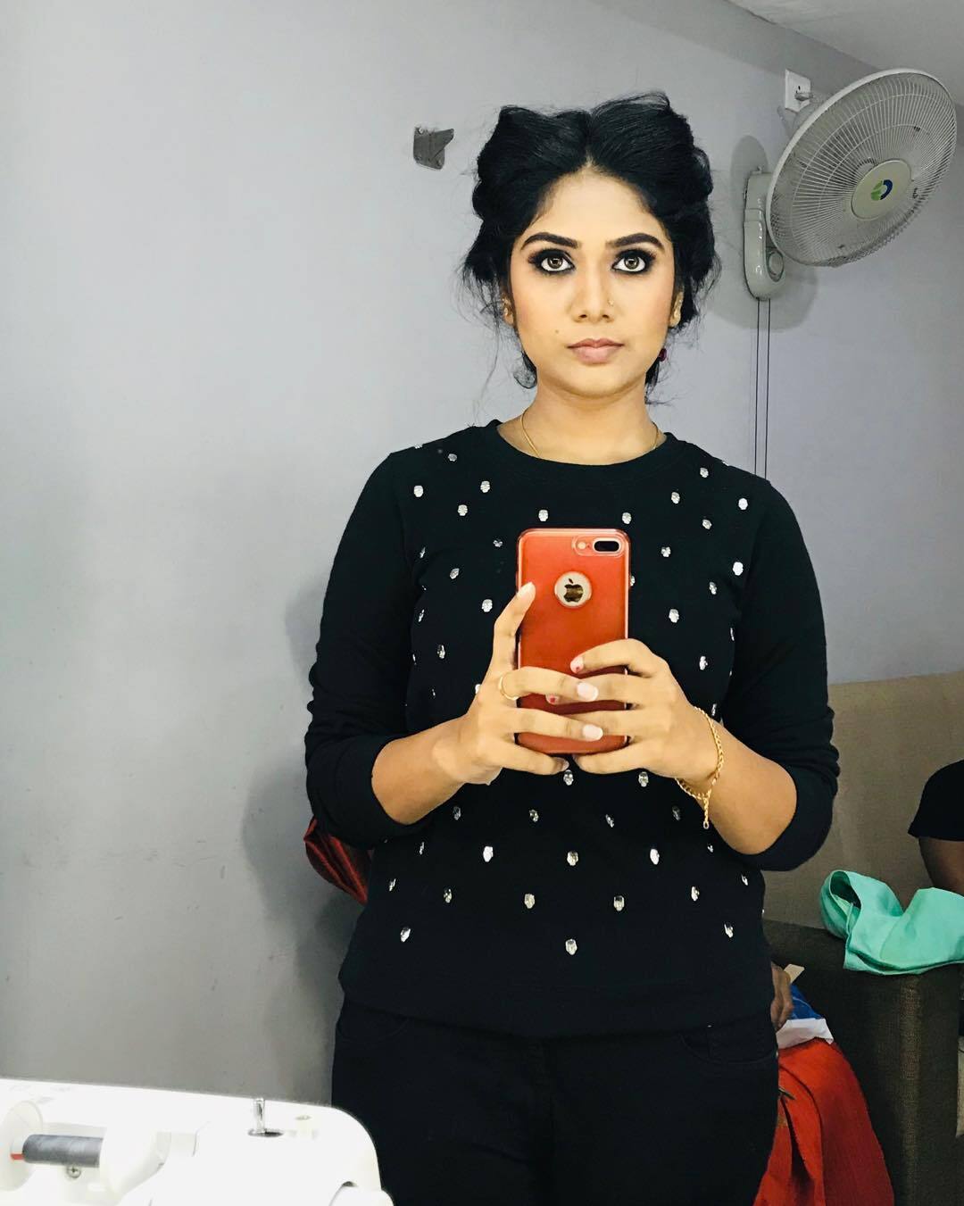 Actress Darshana Das in Pink Dress, See Pics | പുതുപുത്തന്‍ ലുക്കില്‍ ദര്‍ശന; ഫോട്ടോഷൂട്ട് ...