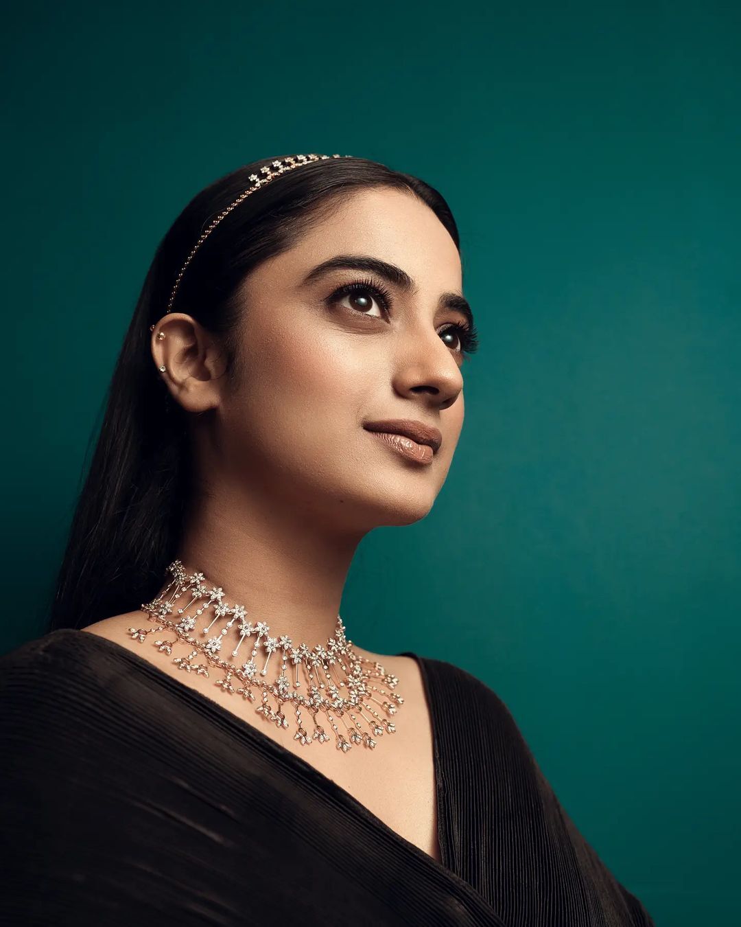 Actress Namitha Pramod New Bold And Stylish Clicks In Black Outfit ...