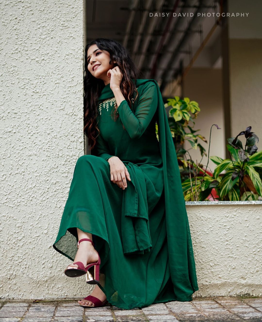 Juhi Rustagi lateste photos viral | നിറചിരിയോടെ ജൂഹി വീണ്ടും, ആരാധക ...