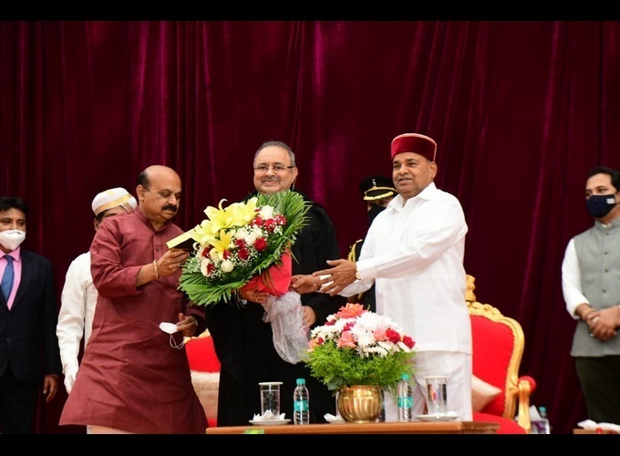 Justice Ritu Raj Awasthi Takes Oath As Chief Justice Of Karnataka High ...