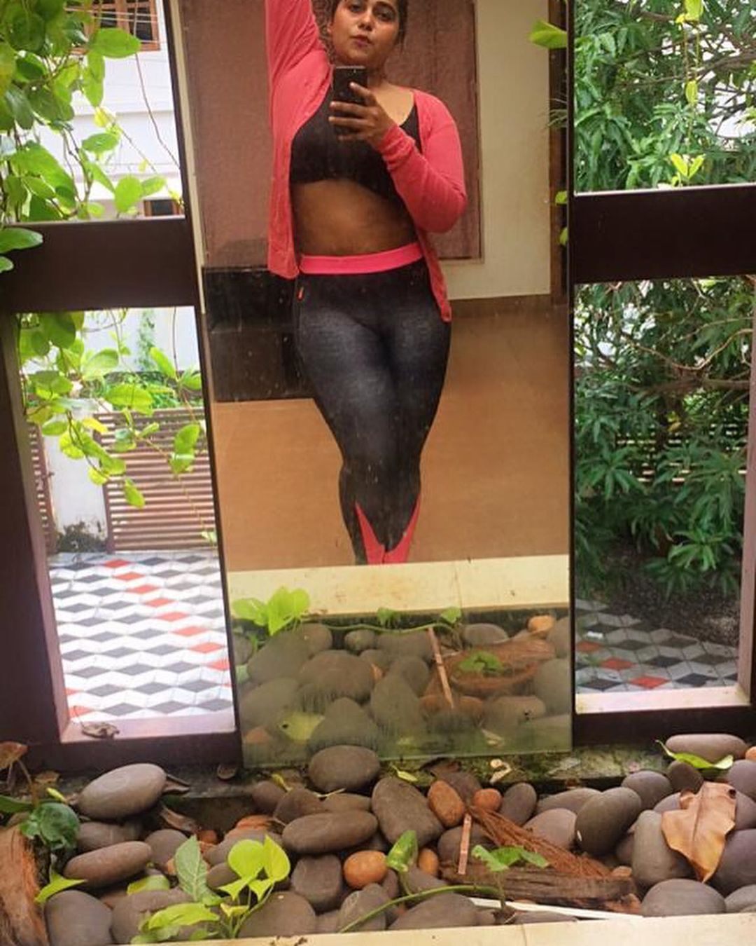 Kakshi: Amminippilla Movie Fame Fara Shibla Body Transformation Pics ...
