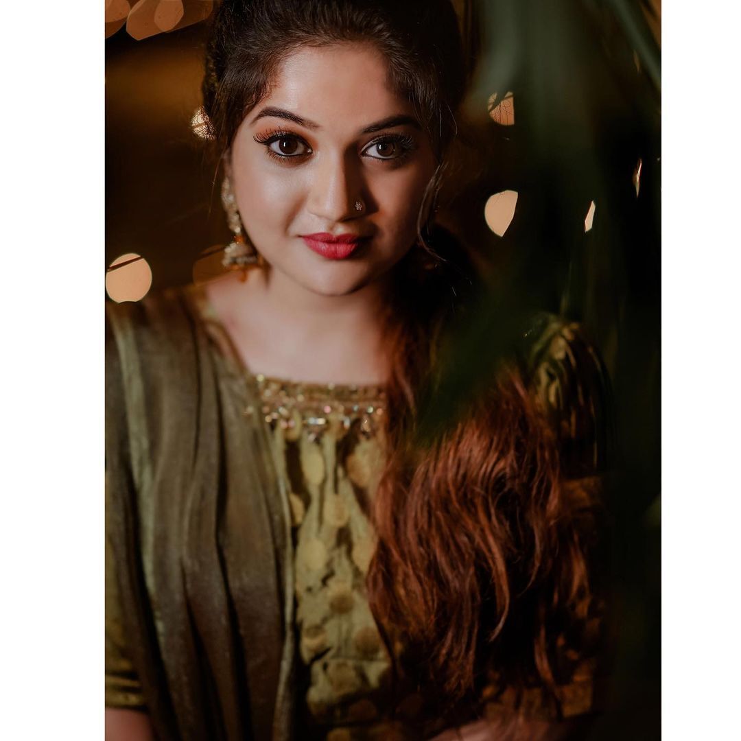 Malayalam TV Actress Shafna New Look, Viral | ഇതൊന്തൊരു ചിരിയാണ് ഷഫ്ന ...