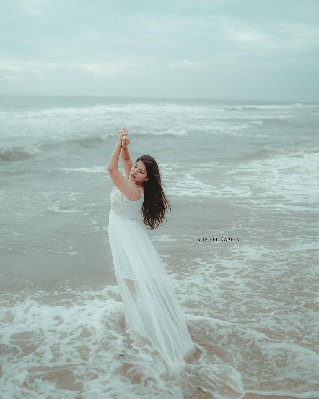 Uppum Mulakum Fame Aswathy S Nair Stunning Clicks From Beach Side ...