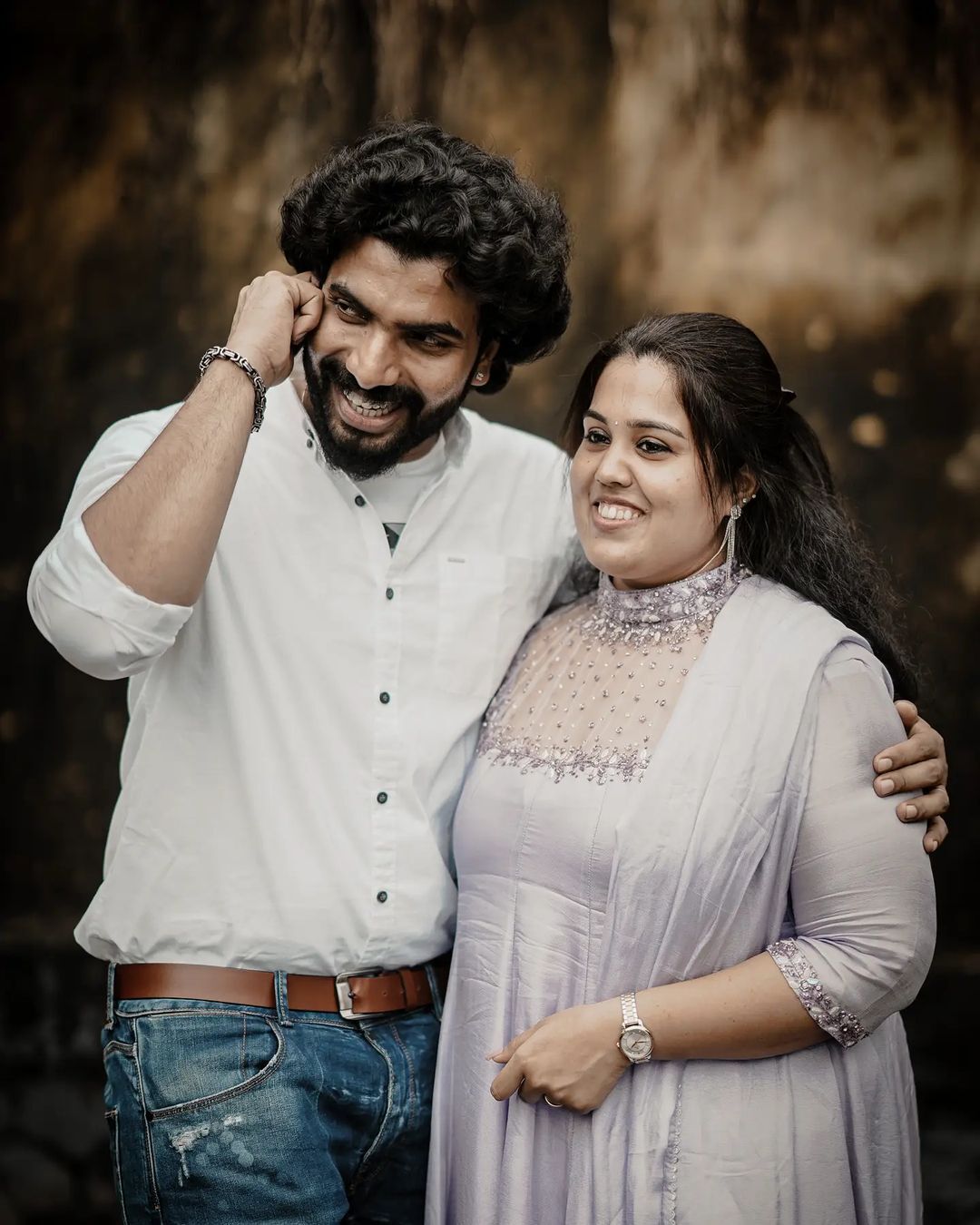 Bigg Boss Season 3 Fame Anoop Krishnan Visits Guruvayoor Temple With ...