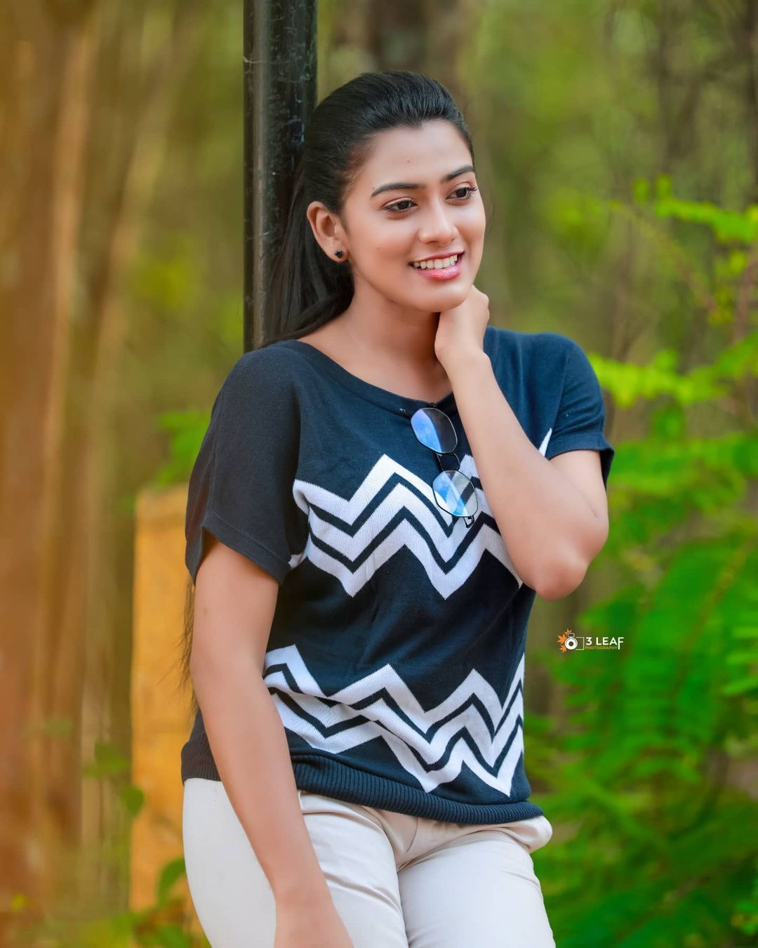 actress dayyana hameed photos goes to vairal | ബ്യൂട്ടി ക്വീനെന്ന് ...