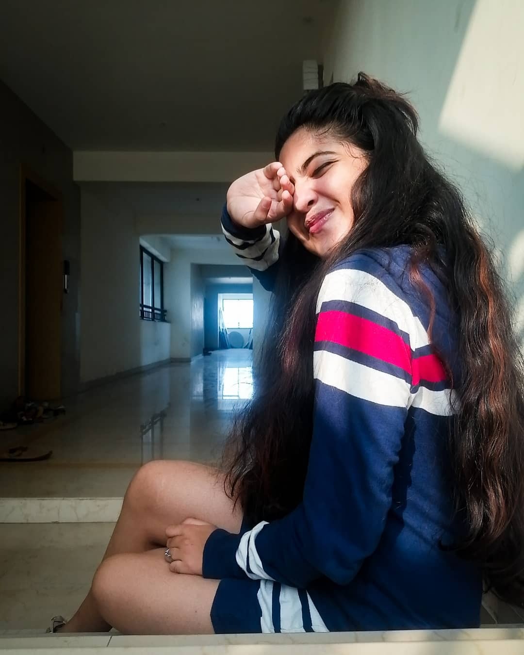 Malayalam Actress Nandhana Varma Latest Saree Pics | സാരിയില് ...