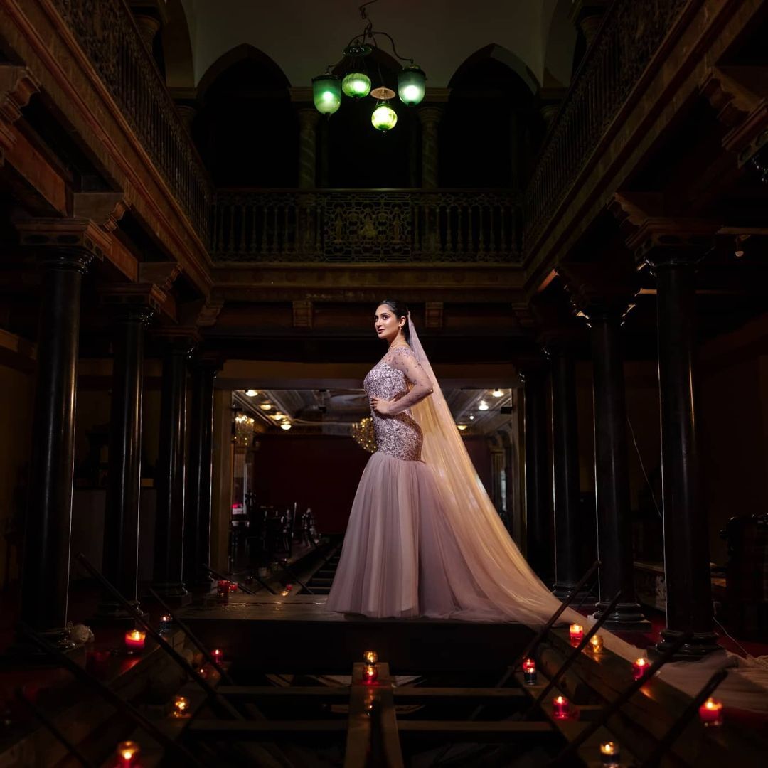 Mollywood Queen Actress Deepti Sati Latest Glamorous Pics | മോഡലുമാണ് ...