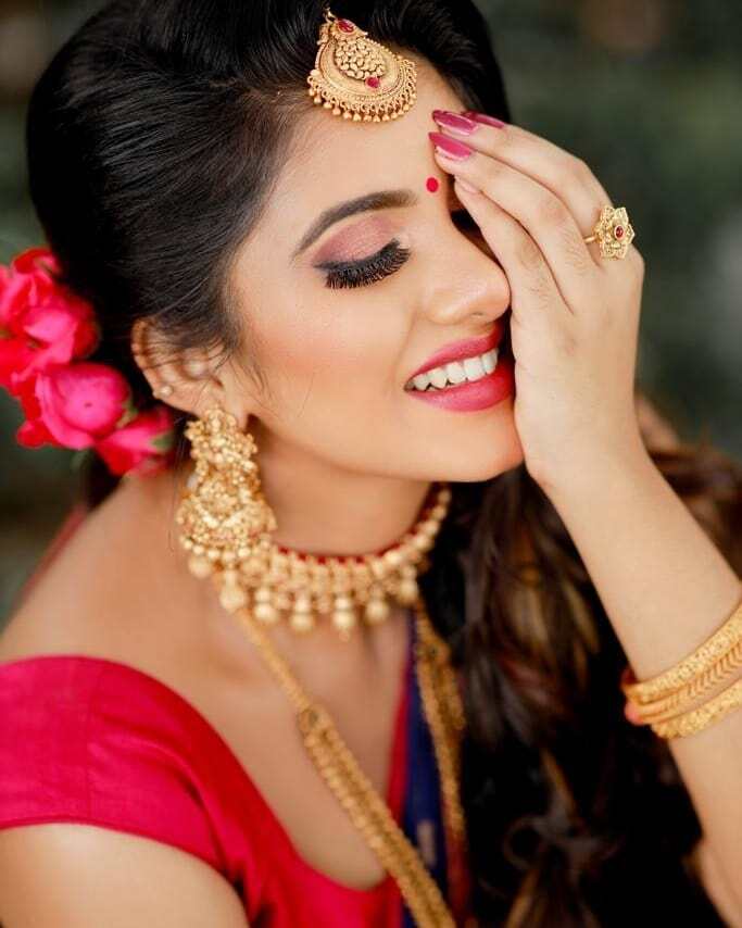 Padatha Painkili Serial Fame Maneesha Mahesh Stunning Stils In ...