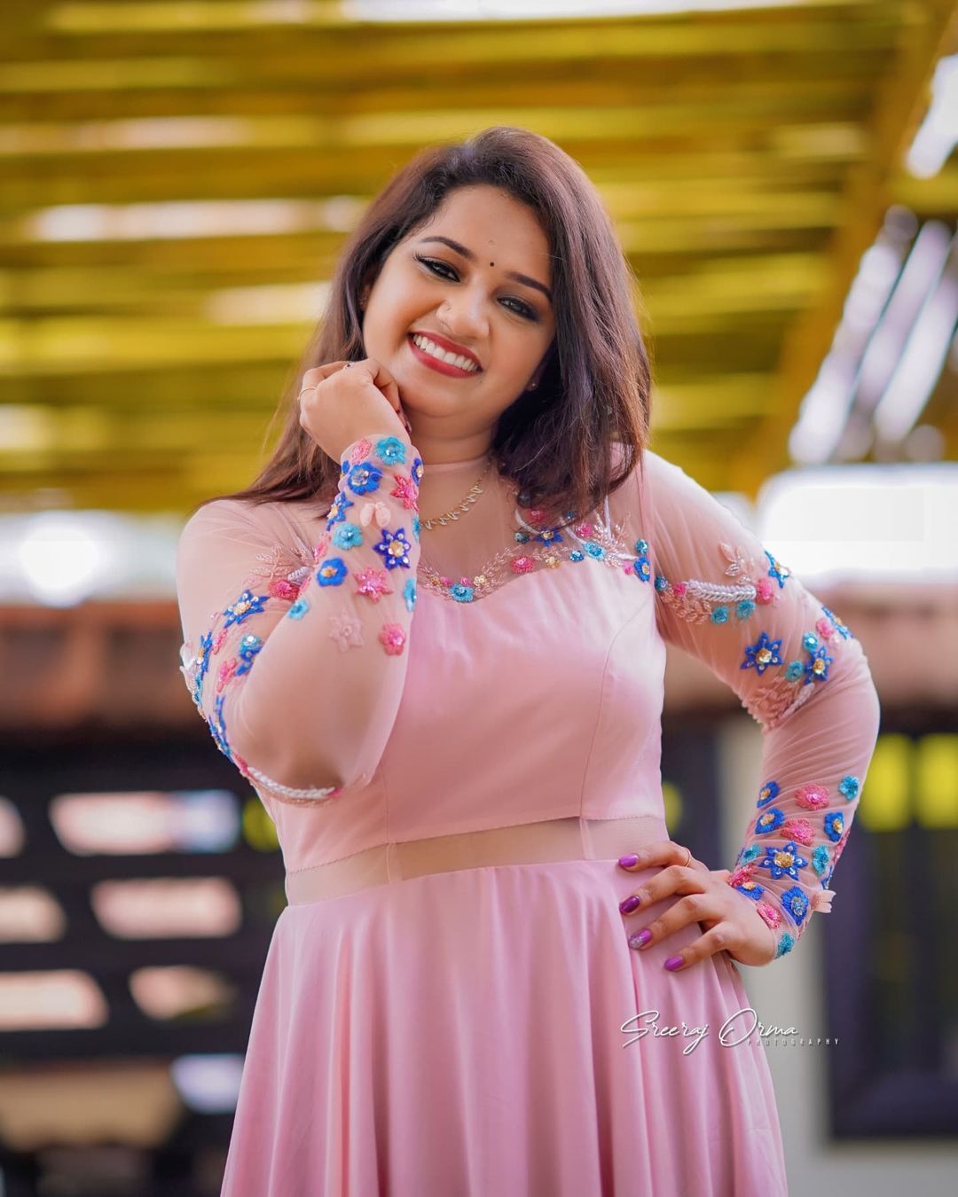 Serial Actress Pratheeksha G Pradeep In A Attractive and Colourful look ...