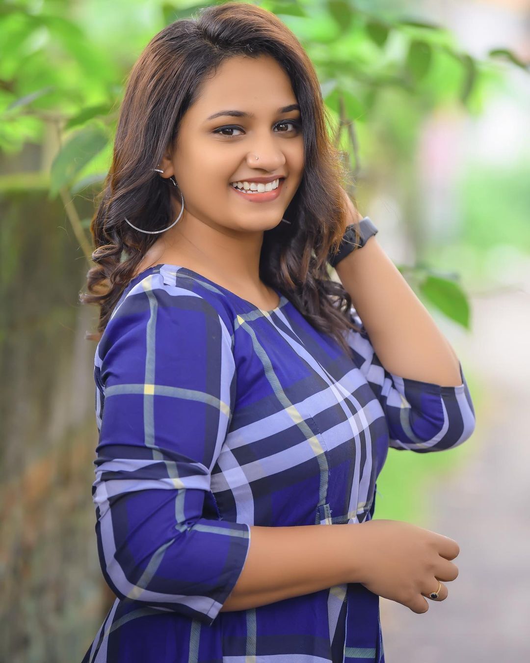 Serial Actress Pratheeksha G Pradeep In A Attractive and Colourful look ...