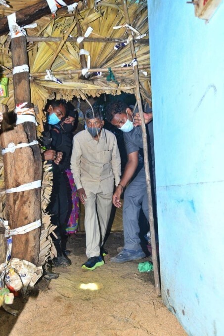 TDP N Chandrababu Naidu Visits Flood Hit In Nellore Photos: HD Images ...