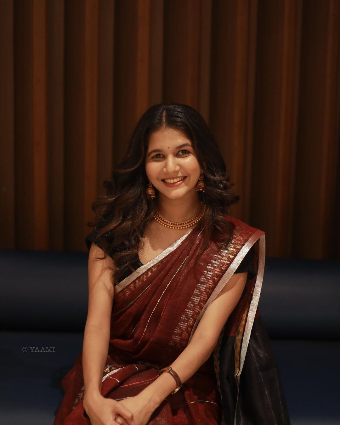 Actress Juhi Rustagi Cute Smile In Saree Goes Viral | സാരിയില്‍ അതിസുന്ദരിയായി ജൂഹി; എന്തൊരു ...