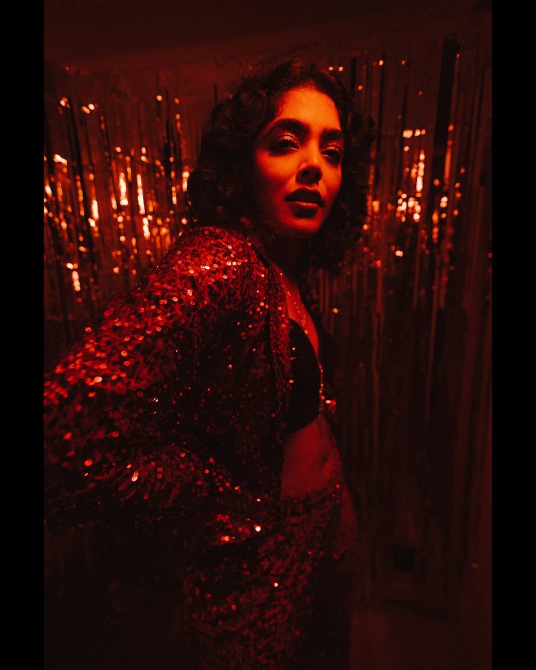 Rima Kallingal's Stylish Look in Upcoming Movie Chithirai Sevvanam ...