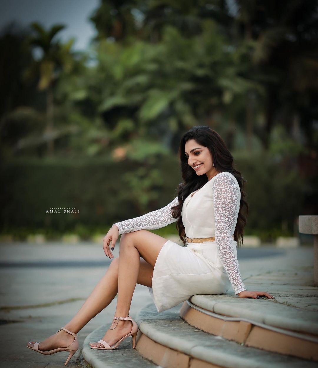 bigg boss malayalam fame rithu manthra new looks goes viral | എത്തിനിക് ...