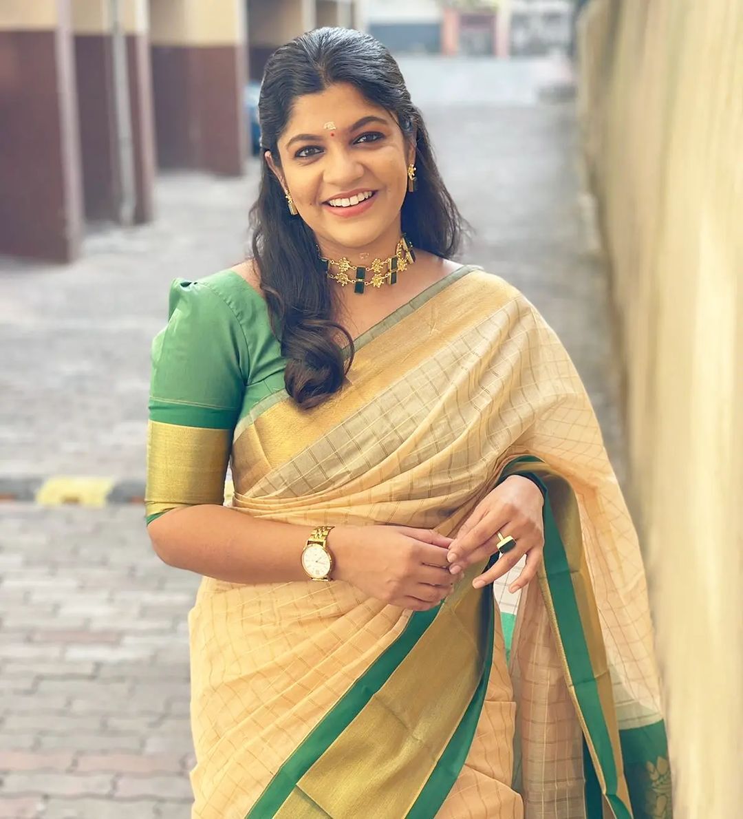 Actress Aparna Balamurali Looking Gorgeous In Saree, See More Photos ...