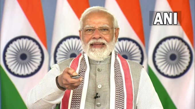 PM Modi Flags Off Kisan Drone By Garuda Aerospace Pvt Limited In New ...