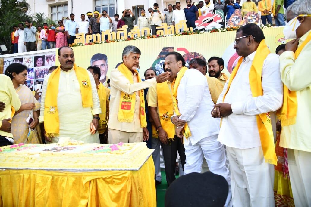 తెలుగుదేశం పార్టీ 40వ ఆవిర్భావ దినోత్సవం | TDP formation day celebration at NTR Bhavan in ...