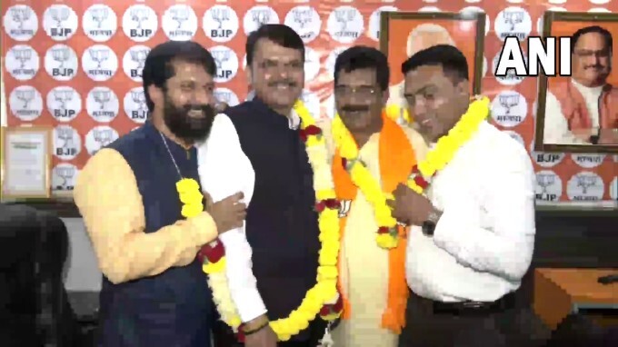 Celebrations At BJP Office In Panaji, Goa Photos: HD Images, Pictures ...