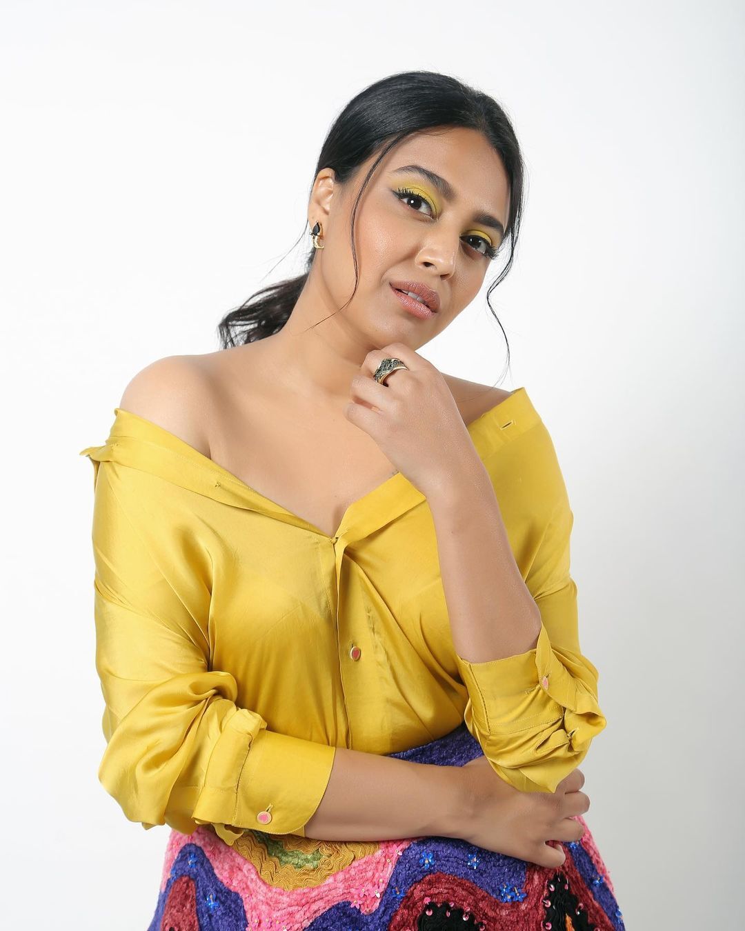 34 साल की हुईं Swara Bhaskar,देखें बोल्‍ड एंड ब्यूटीफुल फोटोज | Swara ...