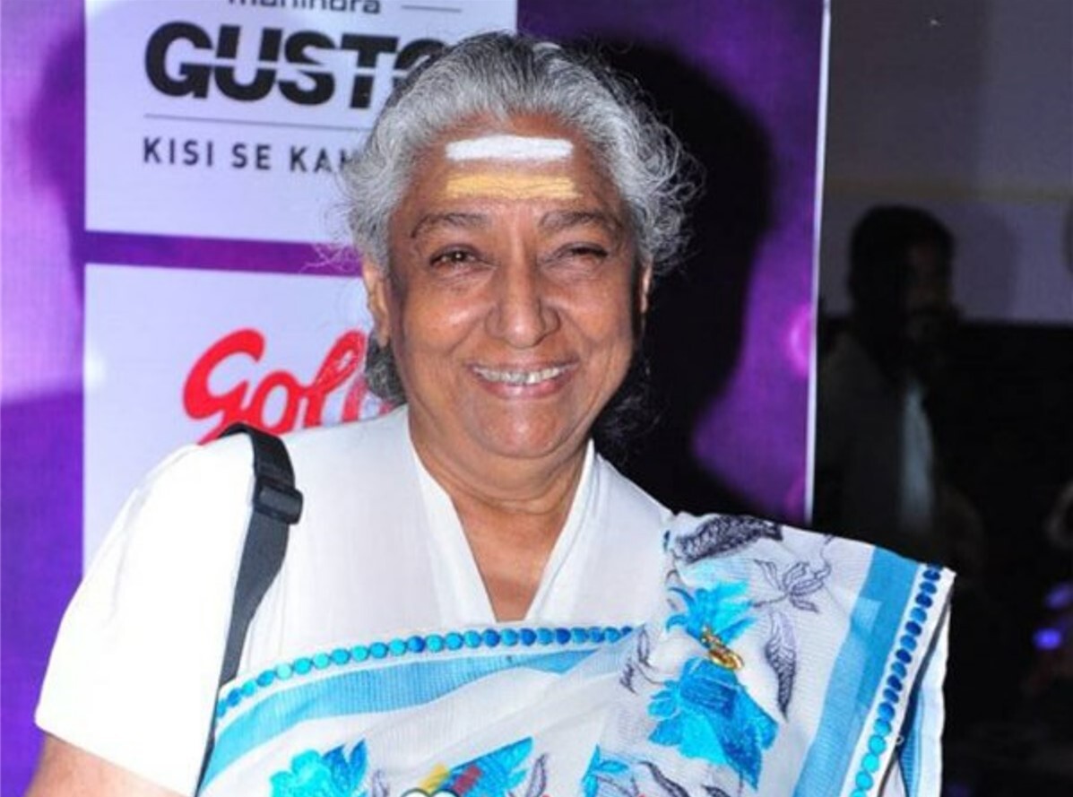 PHOTOS : இசைக் குயில் எஸ்.ஜானகியின் பிறந்த நாள் இன்று! | singer s ...