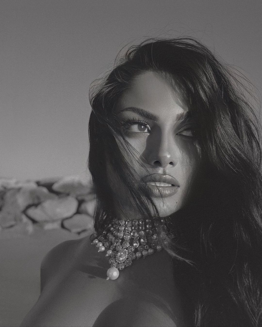 PHOTOS : பீச்சில் கடல்கன்னியாக மாறிய சந்திரிக்கா ரவி... திக்குமுக்காட ...