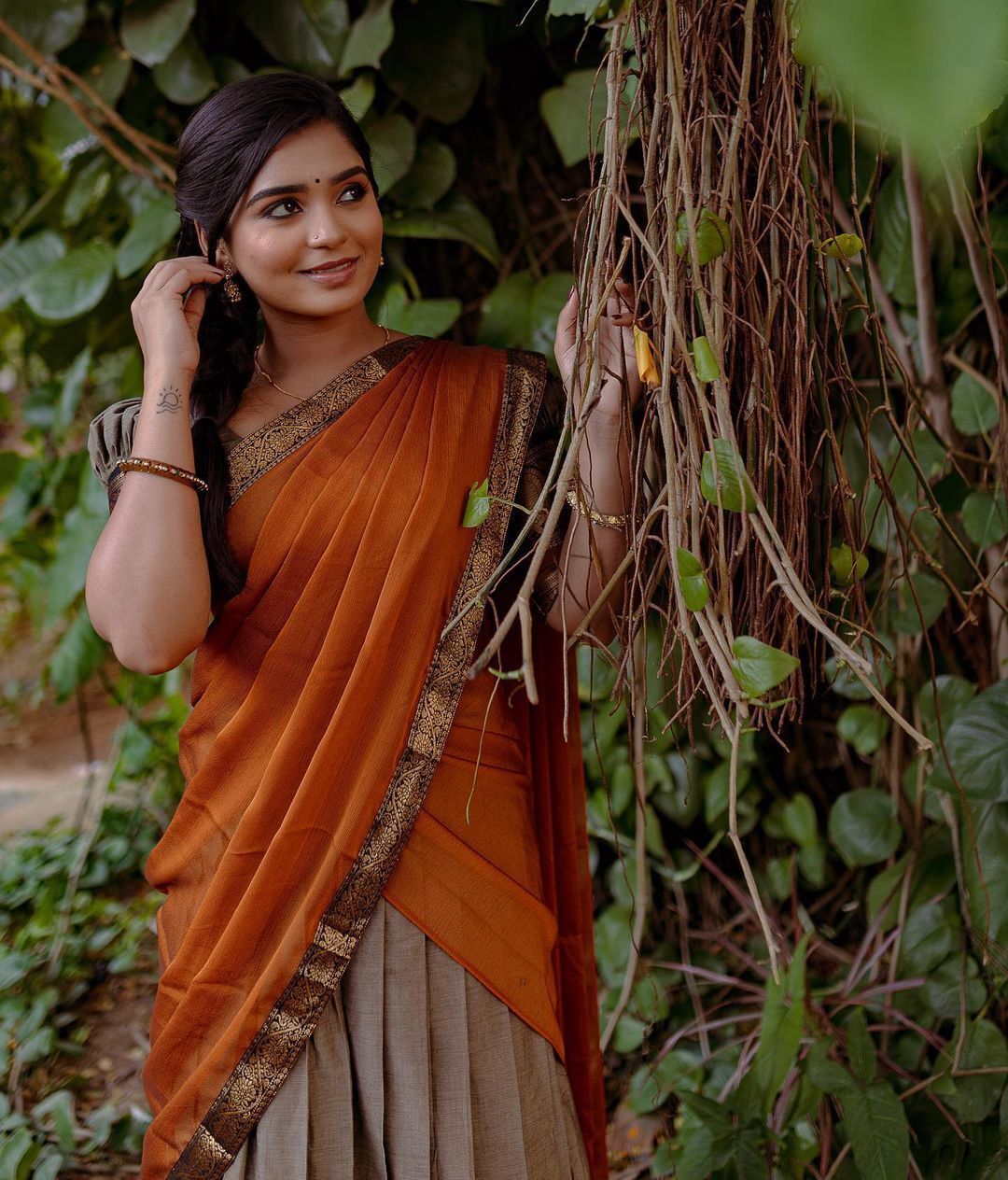 96 Movie Actress Gouri Kishan New Cute And Stylish Photoshoot | ഗൗരി.. ക്യൂട്ട്‌നെസ് കുറച്ച് ...