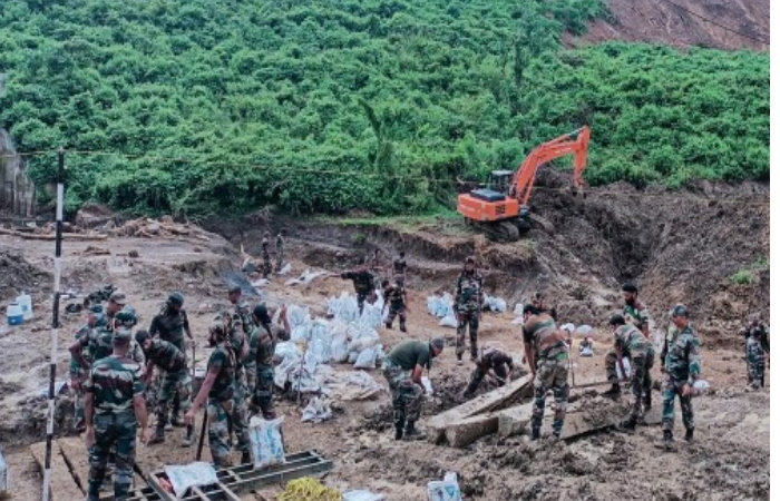 ಚಿತ್ರಗಳು; ಅಸ್ಸಾಂ ಪ್ರವಾಹದಲ್ಲಿ ಸೇನೆ ರಕ್ಷಣಾ ಕಾರ್ಯಾಚರಣೆ | Indian Army ...