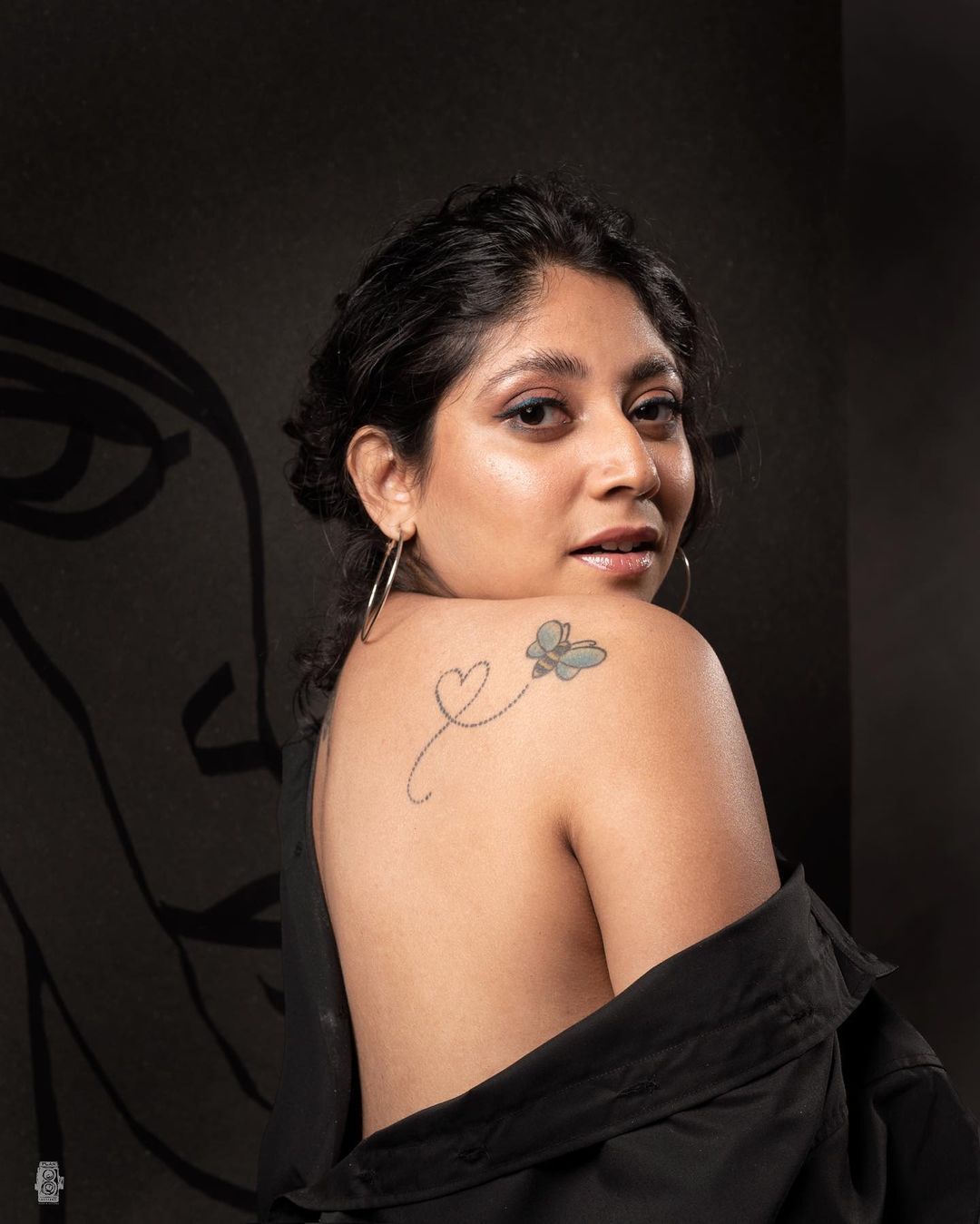 Singer Abhaya Hiranmayi New Stylish And Glamour Photoshoot Viral ...