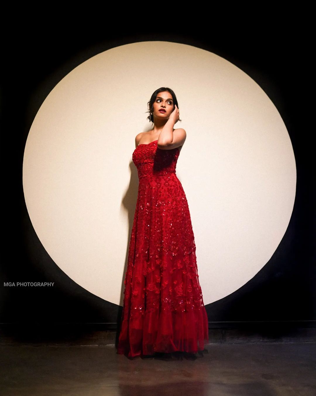 Actress Gopika Ramesh Stunning Look In Red Goes Viral | ഹോട്ട് ആന്‍ഡ് ...