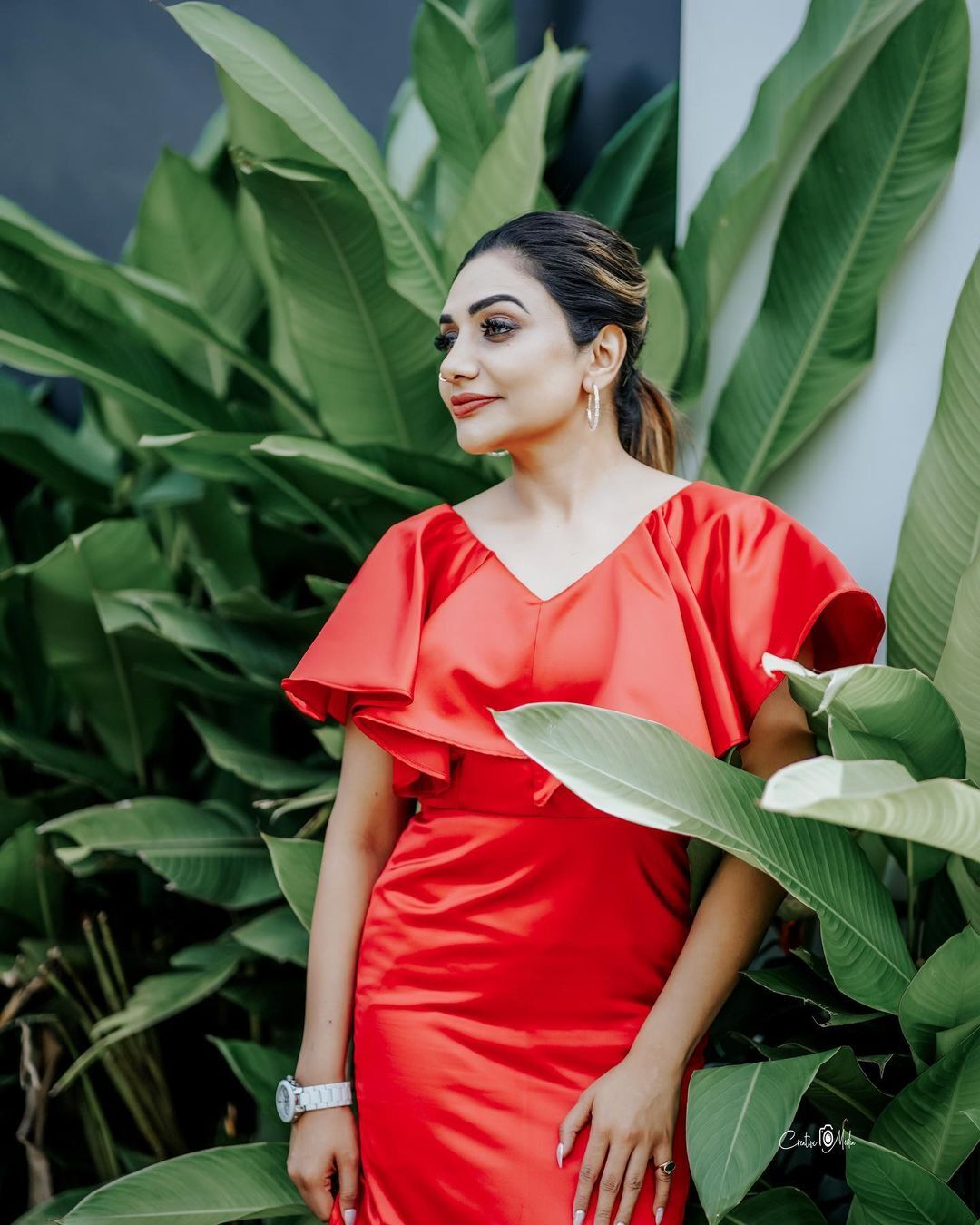 റിമി... എന്നാലും ഇതൊക്കെ എങ്ങനെ സാധിക്കുന്നു? ഗായികയുടെ പുത്തൻ ലുക്കി ...