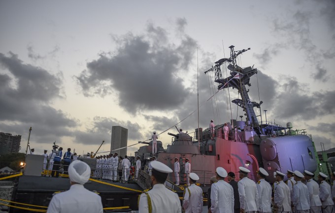 Decommissioning Ceremony Of INS Nishank & INS Akshay In Mumbai Photos ...