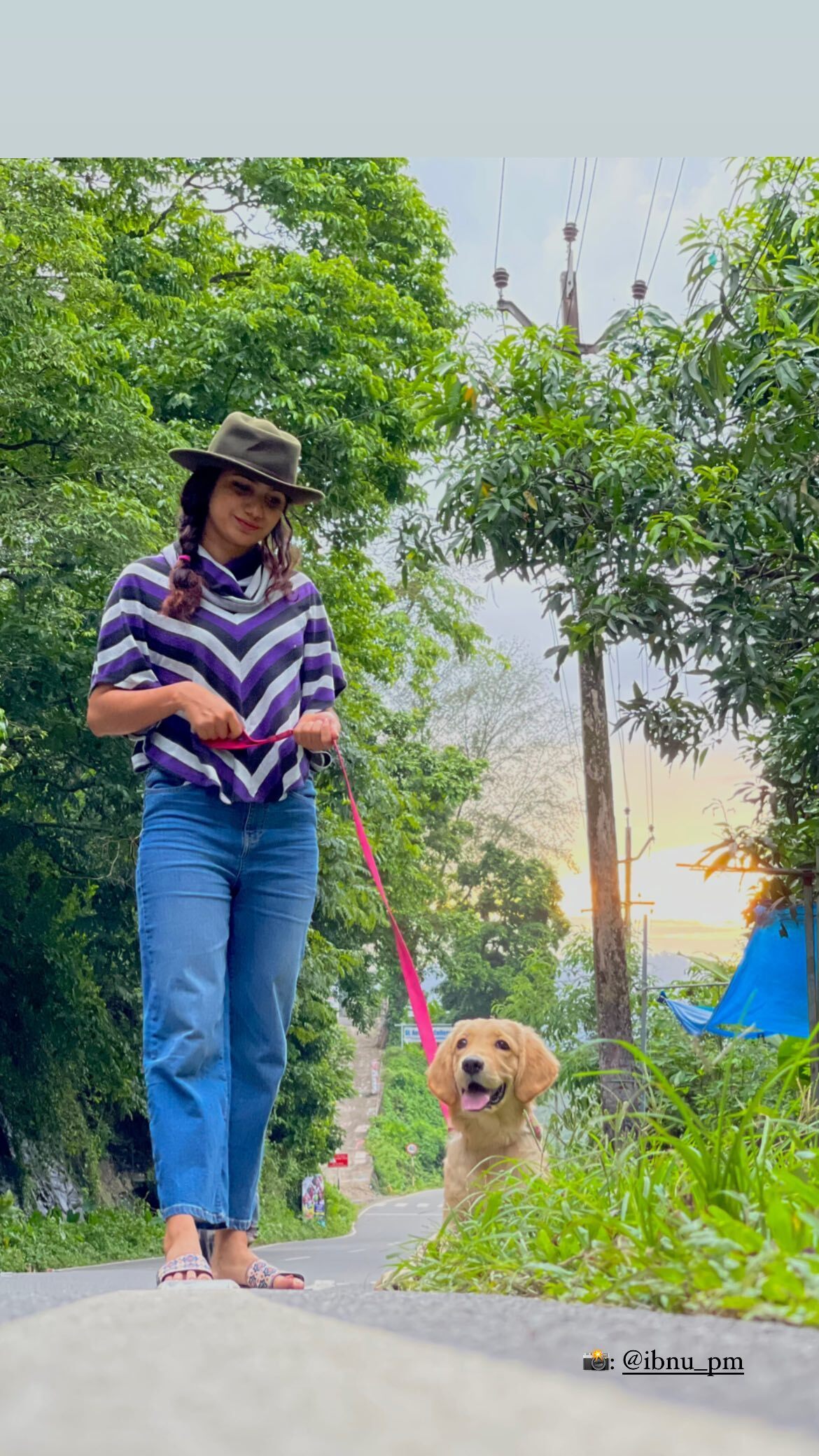 Home Movie Actress Deepa Thomas New Stylish Vacation Stills Goes Viral ...