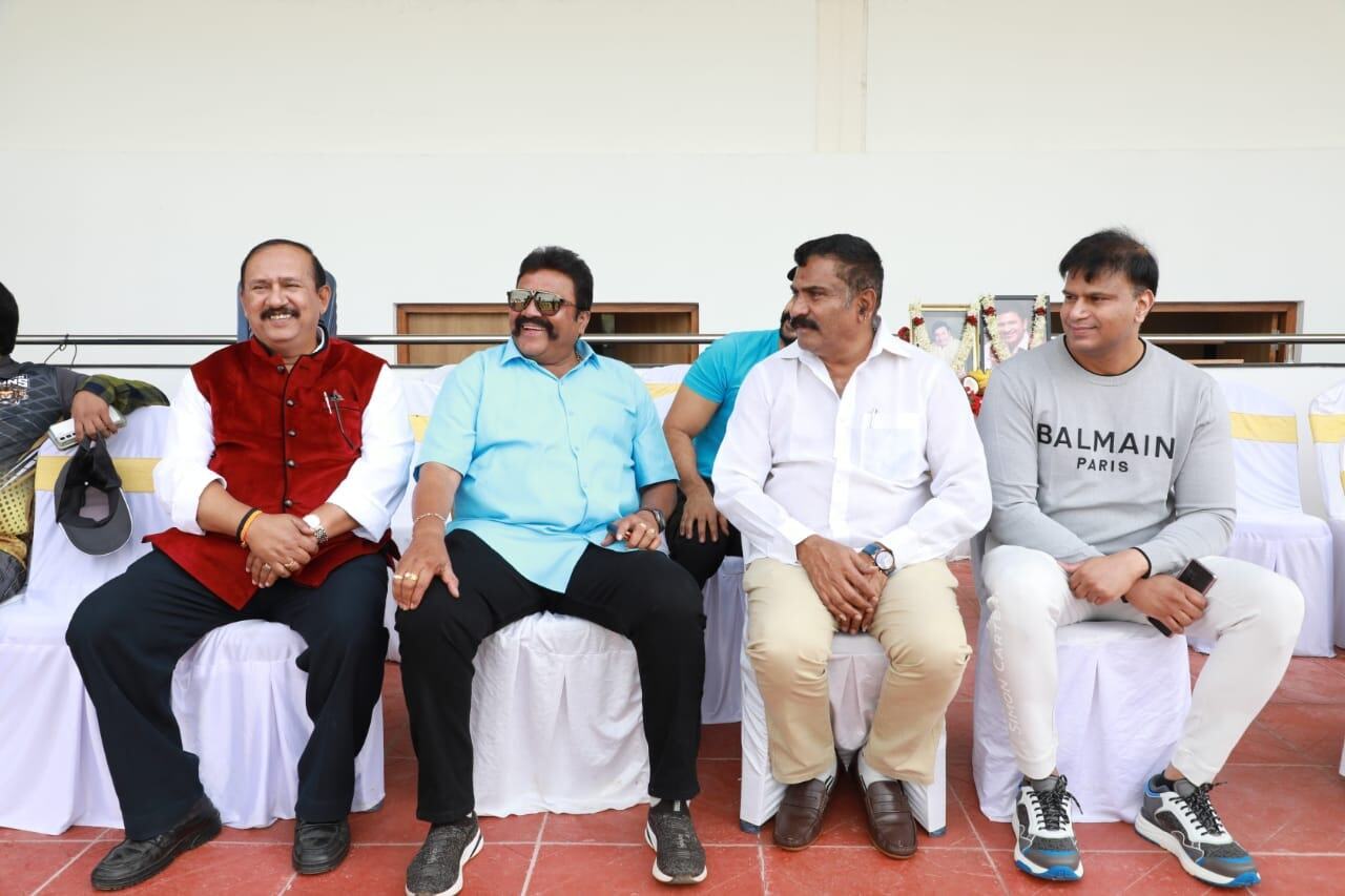 ಡಾ. ರಾಜ್ ಕ್ರಿಕೆಟ್ ಕಪ್ ಉದ್ಘಾಟಿಸಿದ ಬಿ. ಸಿ. ಪಾಟೀಲ್ | Minister BC Patil at ...
