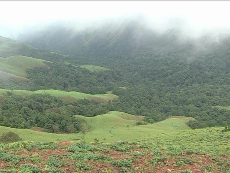 ಪ್ರಕೃತಿ ಸೌಂದರ್ಯದ ಗಣಿ, ಚಾರಣಿಗರ ಸ್ವರ್ಗ ದೇವರ ಮನೆ | Perfect Place for ...