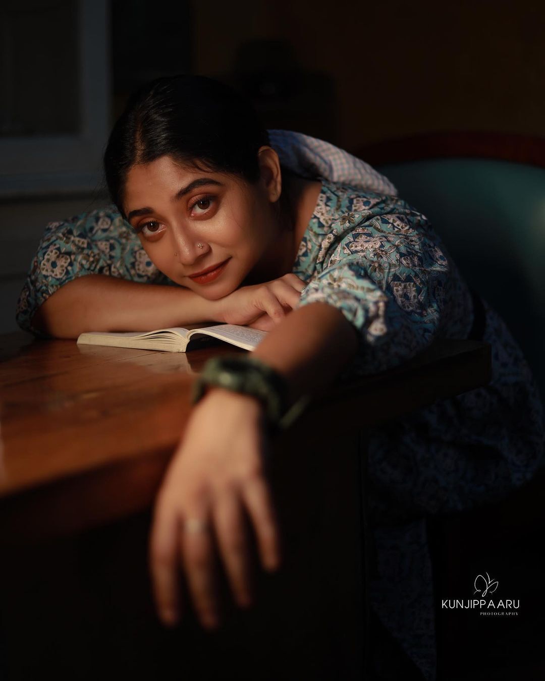 Singer Abhaya Hiranmayi Again Shine In Glamour Look, See New Photoshoot ...