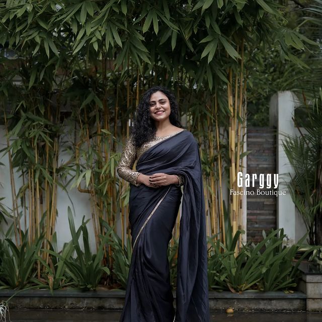 Actress vincy sony aloshious latest photos goes viral | 'സിംപ്ലി ...