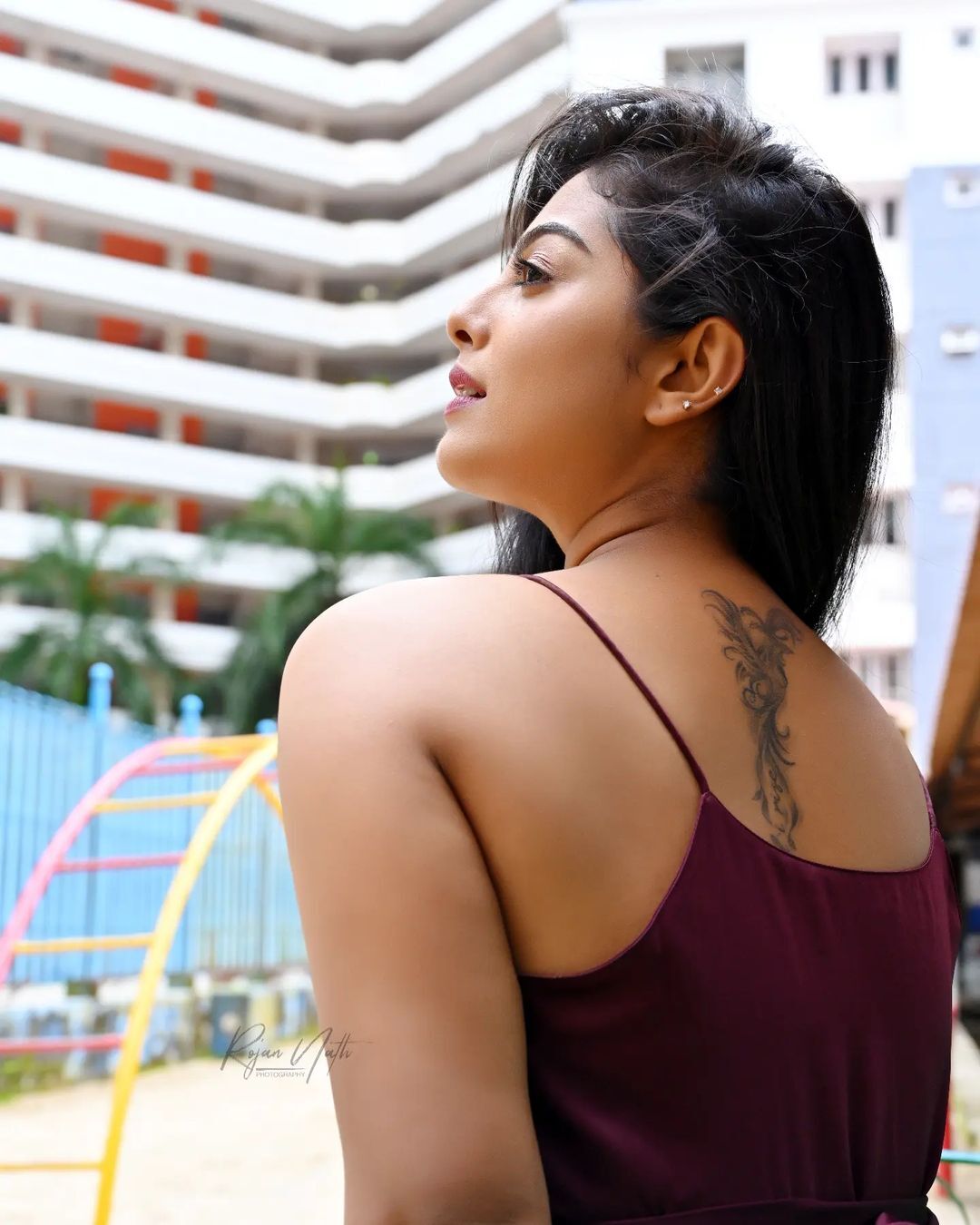 Happy Sardar Movie Actress Merin Philip New Glamour Stills Goes Viral ...