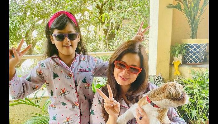 परी से कम नहीं है नीलम कोठारी की बेटी अहाना, क्यूटनेस देखकर हो जाएंगे ...