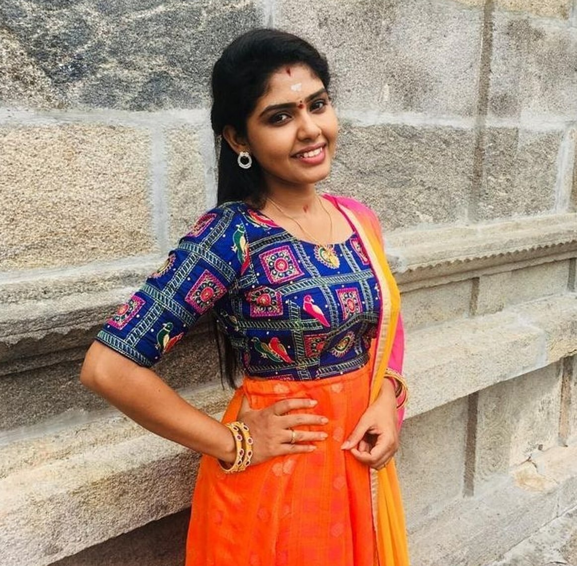 PHOTOS : பச்சை கலர் தாவணியில் ஜம்முன்னு இருக்கும் பாண்டியன் ஸ்டோரீஸ் ...