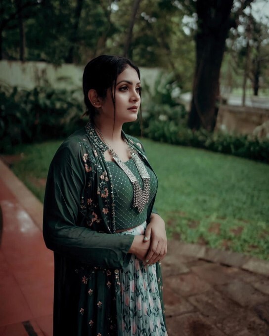 Gayathri Arun Serial Actress