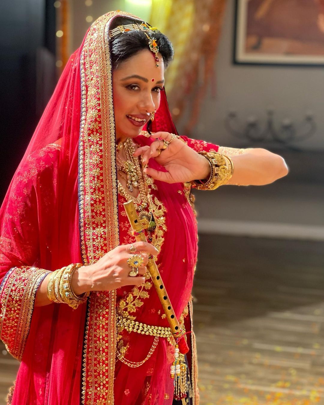 राधा बनकर सामने आईं 'अनुपमा' फेम रुपाली गांगुली, फैंस बोले- आपके ...