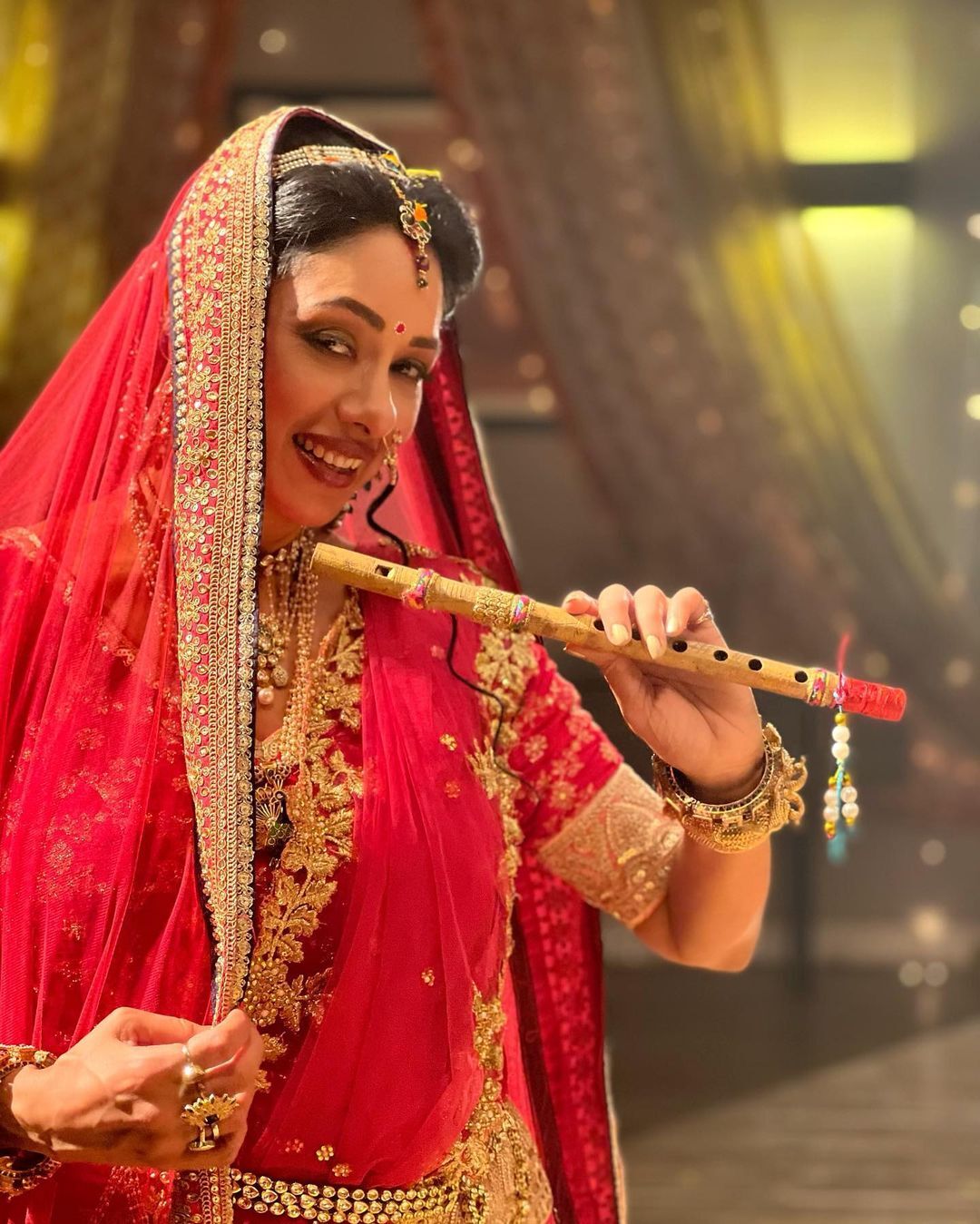 राधा बनकर सामने आईं 'अनुपमा' फेम रुपाली गांगुली, फैंस बोले- आपके ...