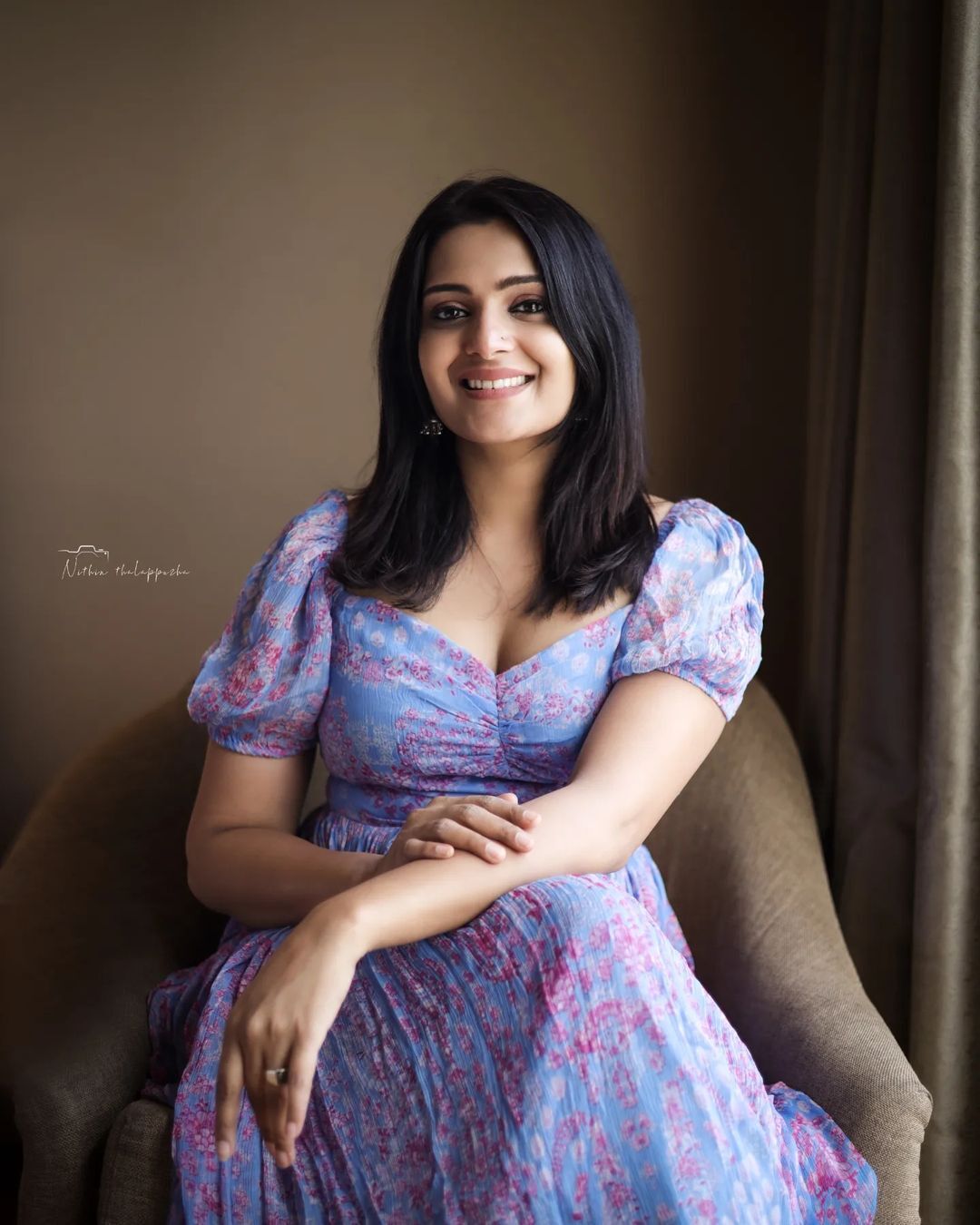 Actress Divya Pillai Looking Gorgeous In Violet Dress, See New Simple ...