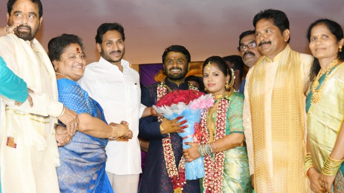 AP CM Jaganmohan Reddy During Speake Tammineni Sitaram Son Marriage ...