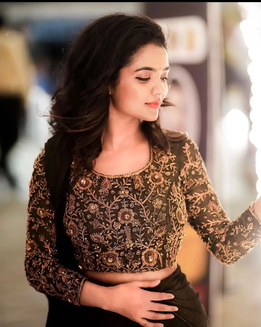 arathi podi new pic with Dr.Robin goes viral in social media, fans says ...