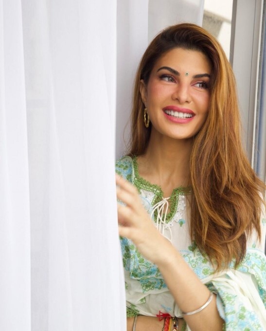 Bollywood Actress Jacqueline Fernandez Latest Photos In Ethnic Wear ...